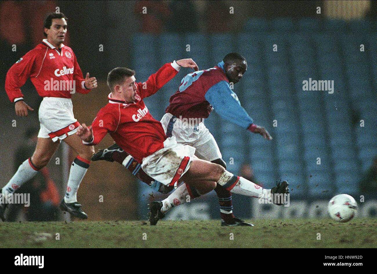 JAMIE POLLOCK & DWIGHT YORKE ASTON VILLA V MIDDLESBROUGH 19 March 1996 ...
