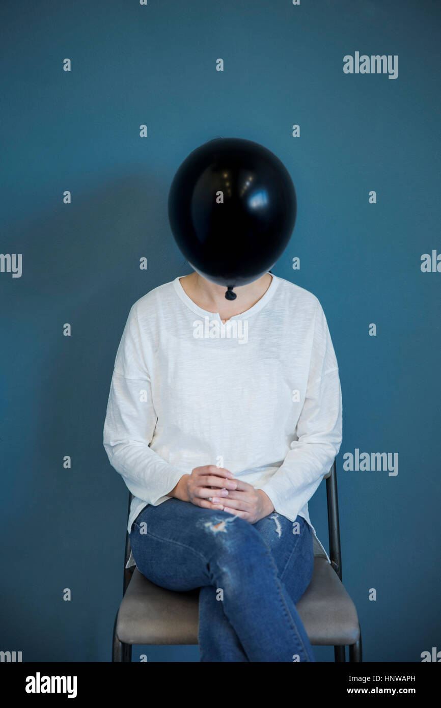 Face sitting hi-res stock photography and images - Alamy