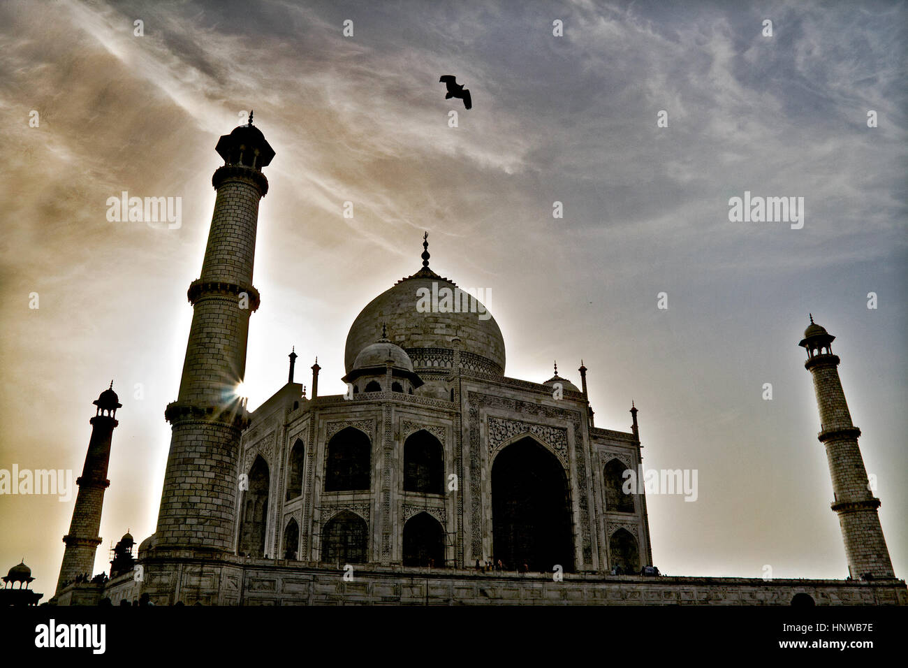 Taj mahal india wide angle hi-res stock photography and images - Alamy