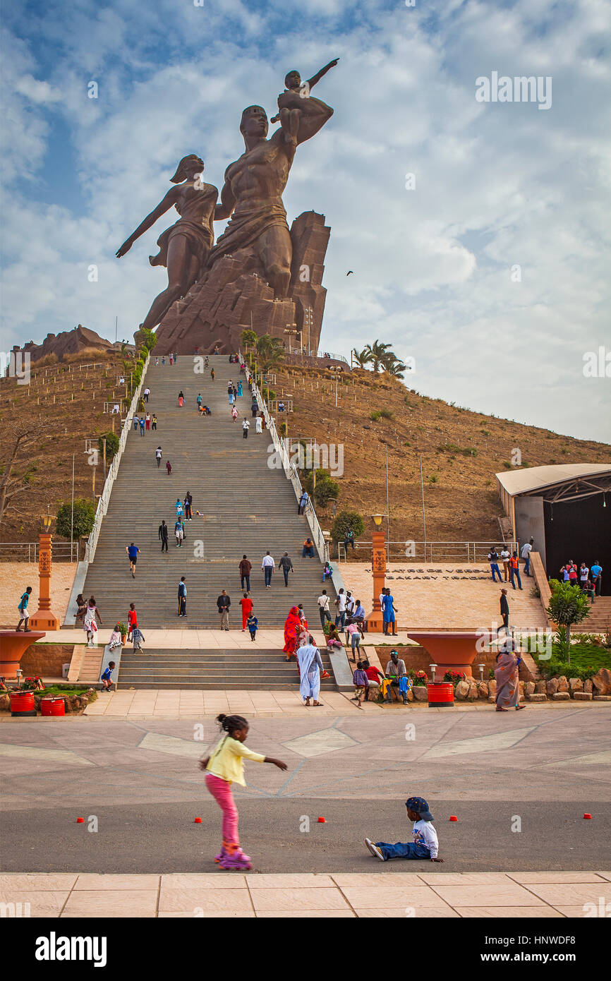 Monument statue dakar senegal hi-res stock photography and images - Alamy