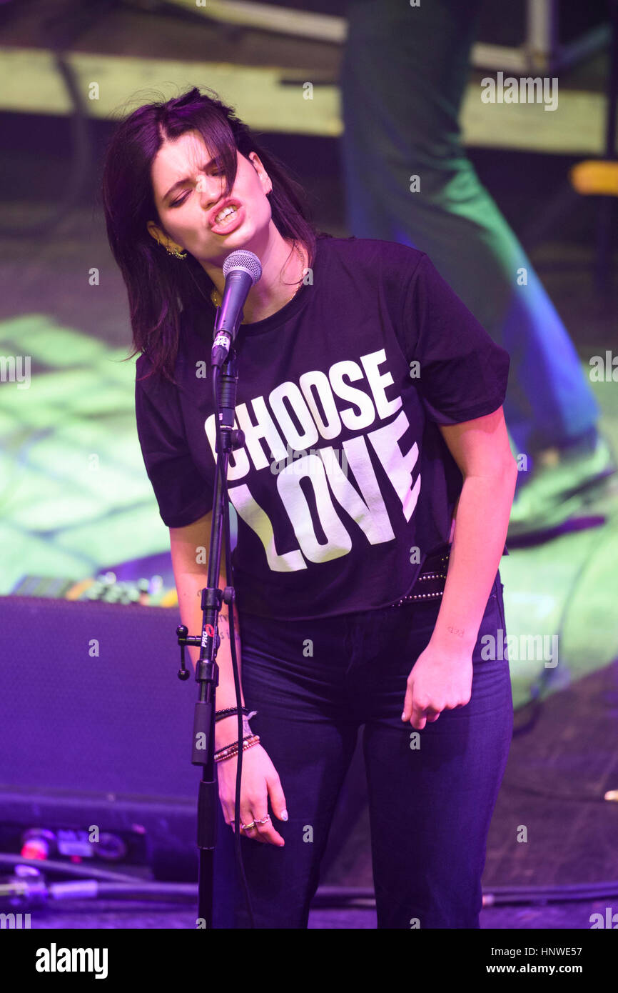 Pixie Geldof performing with Bands 4 Refugees during the VO5 NME Awards ...