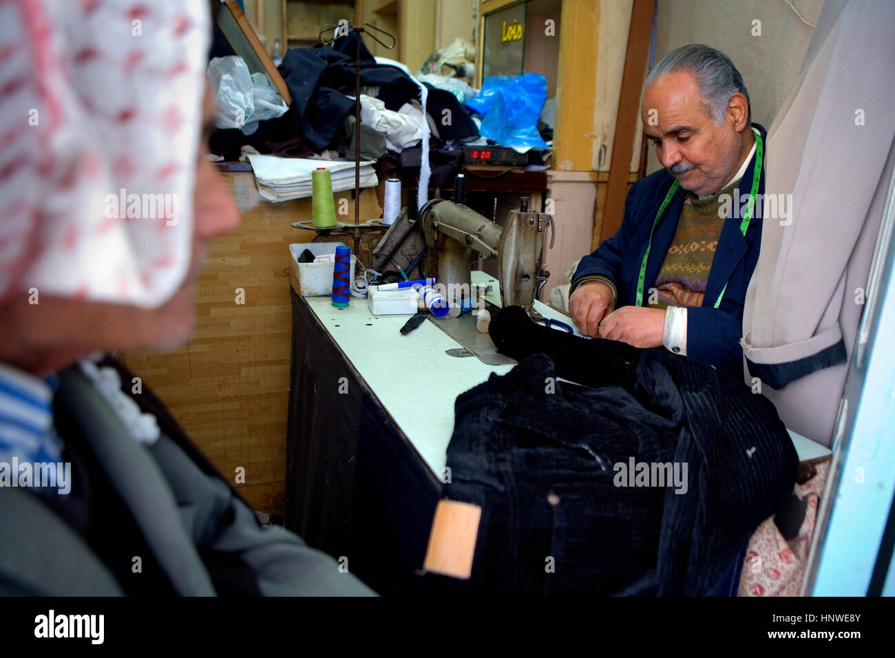 Arab tailor hi-res stock photography and images - Alamy