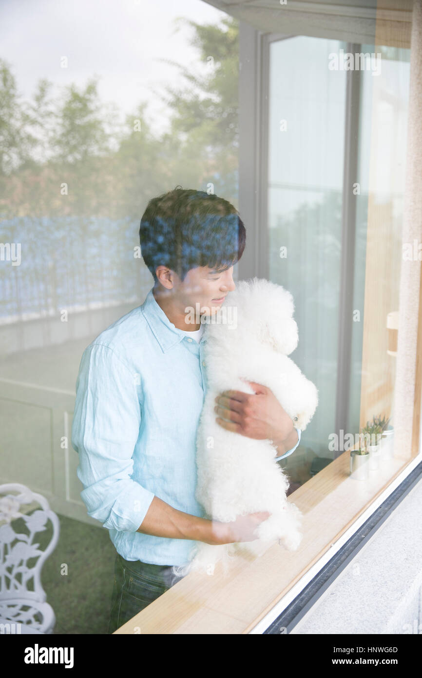 Animal hugging pet hi-res stock photography and images - Alamy