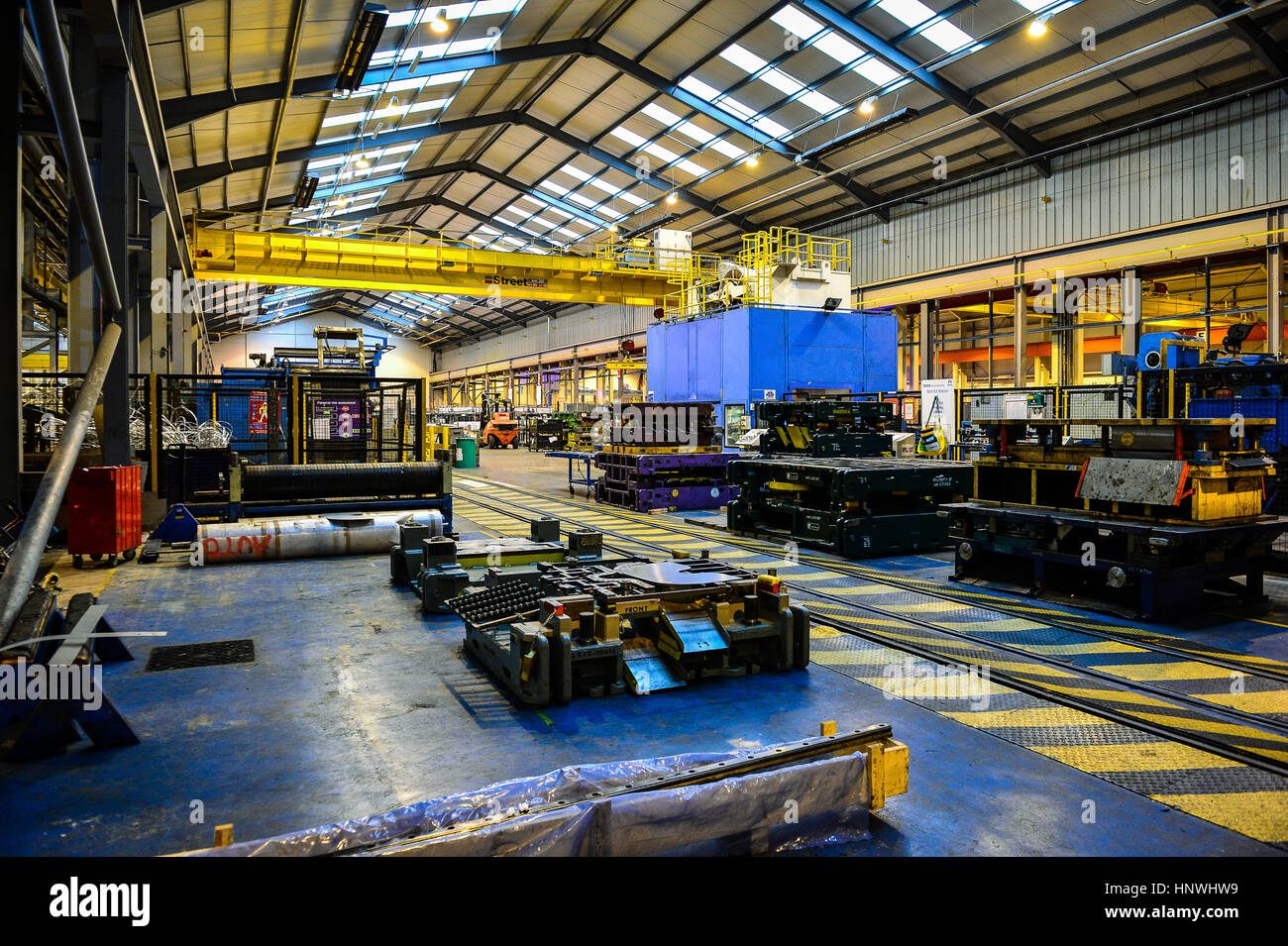 Steel press hi-res stock photography and images - Alamy