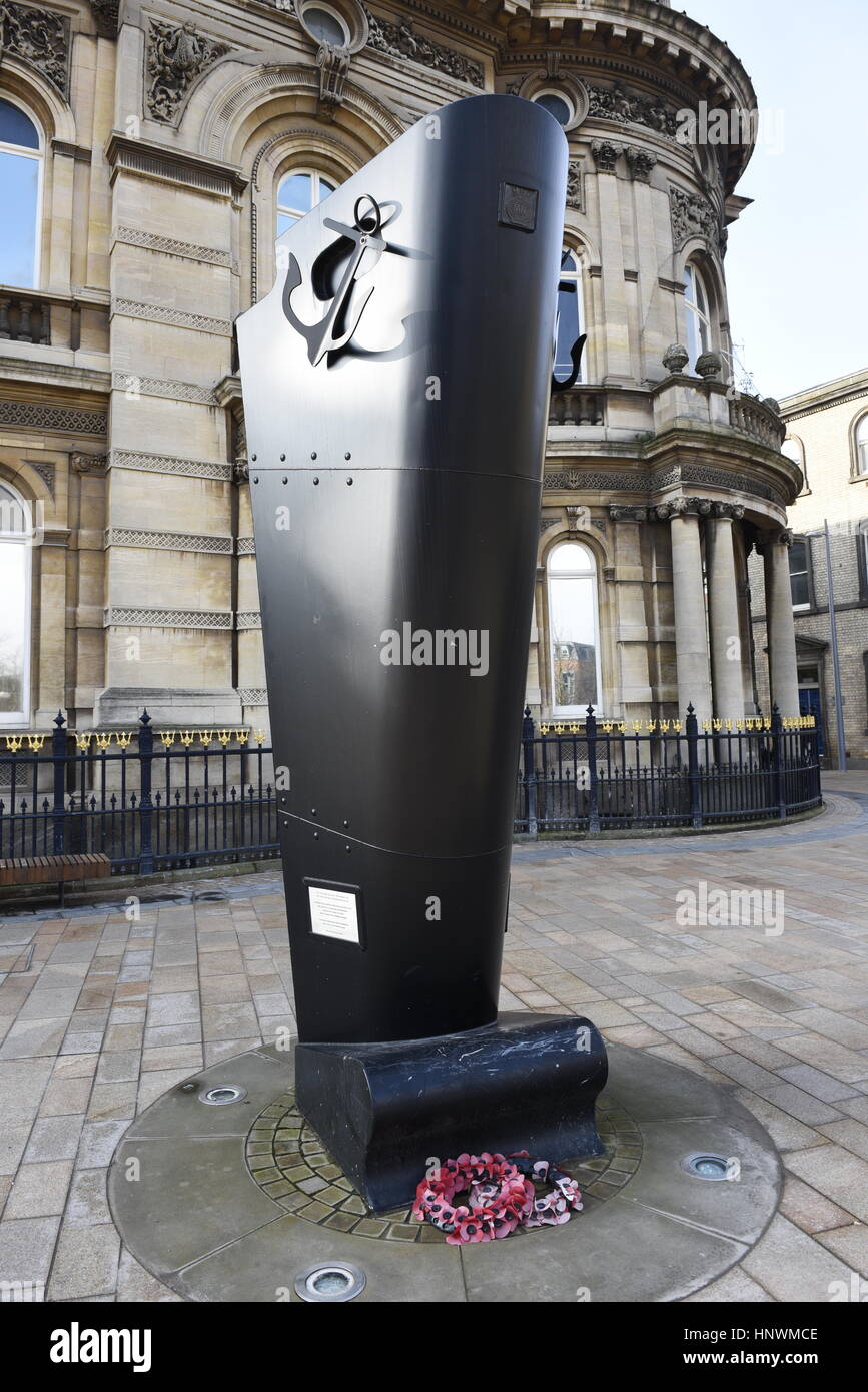Maritime Memorial, outside Maritime Museum, Carr Lane, Hull, Yorkshire ...