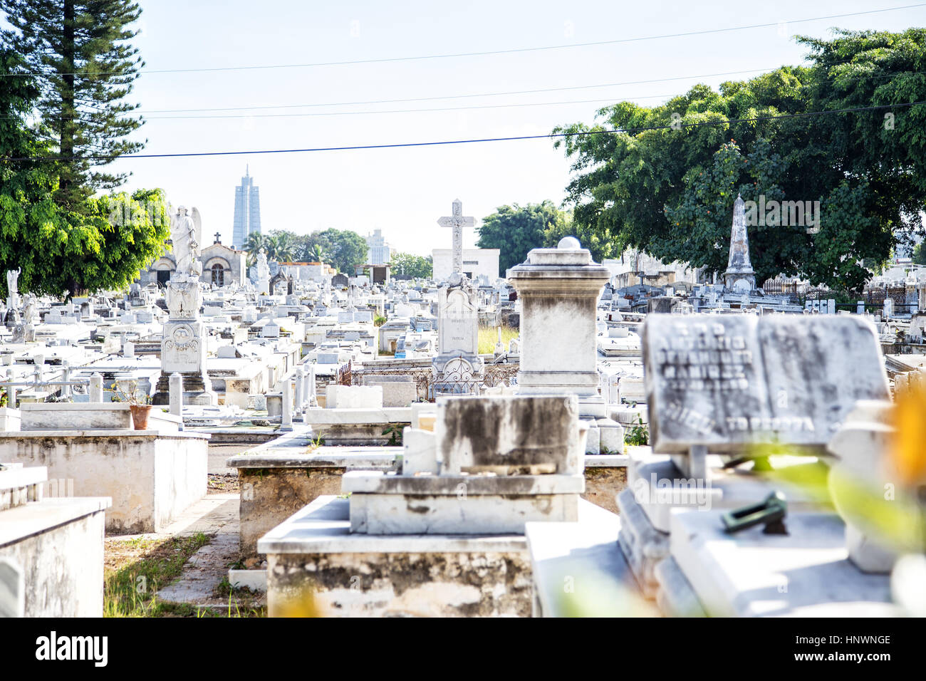 Cuban cemetery hi-res stock photography and images - Alamy