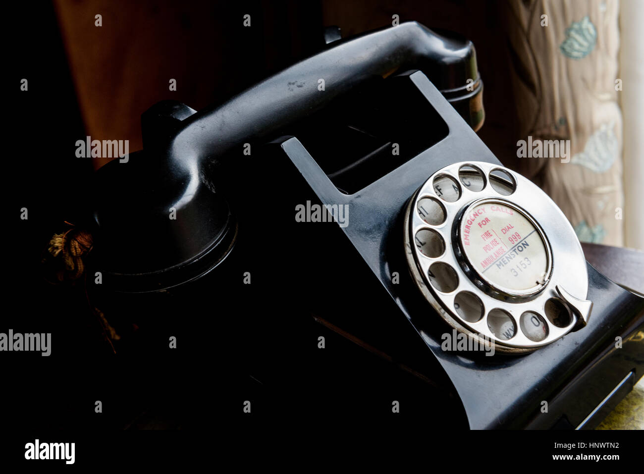 British bakelite telephone hi-res stock photography and images - Alamy