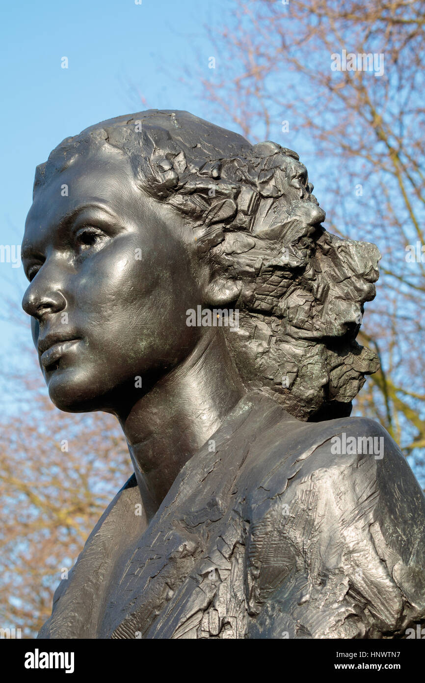 Violette szabo memorial hi-res stock photography and images - Alamy