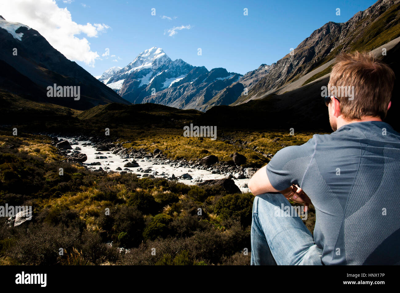 Mount cook national park new hi-res stock photography and images - Alamy