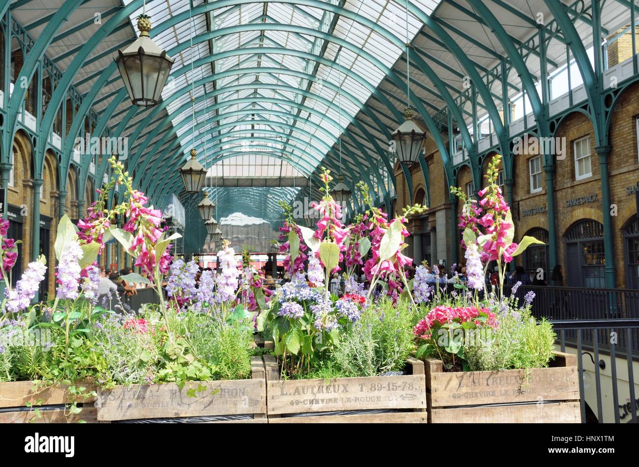 Convent garden london hi-res stock photography and images - Alamy