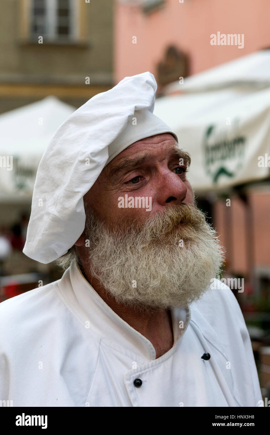 Bakers hat hi-res stock photography and images - Alamy