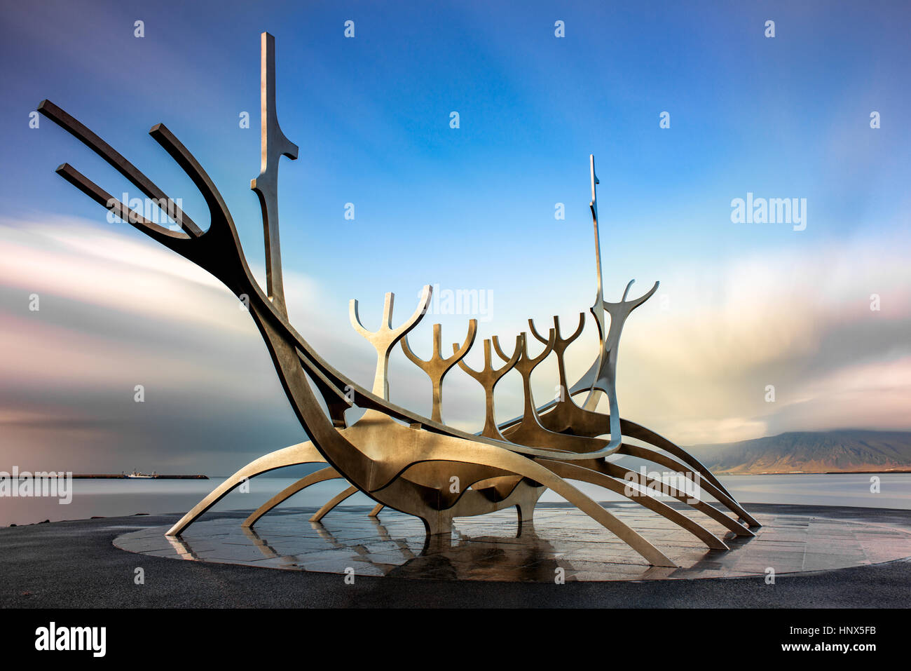 Sun Voyager Sculpture at Sunset, Reykjavik, Iceland Stock Photo - Alamy