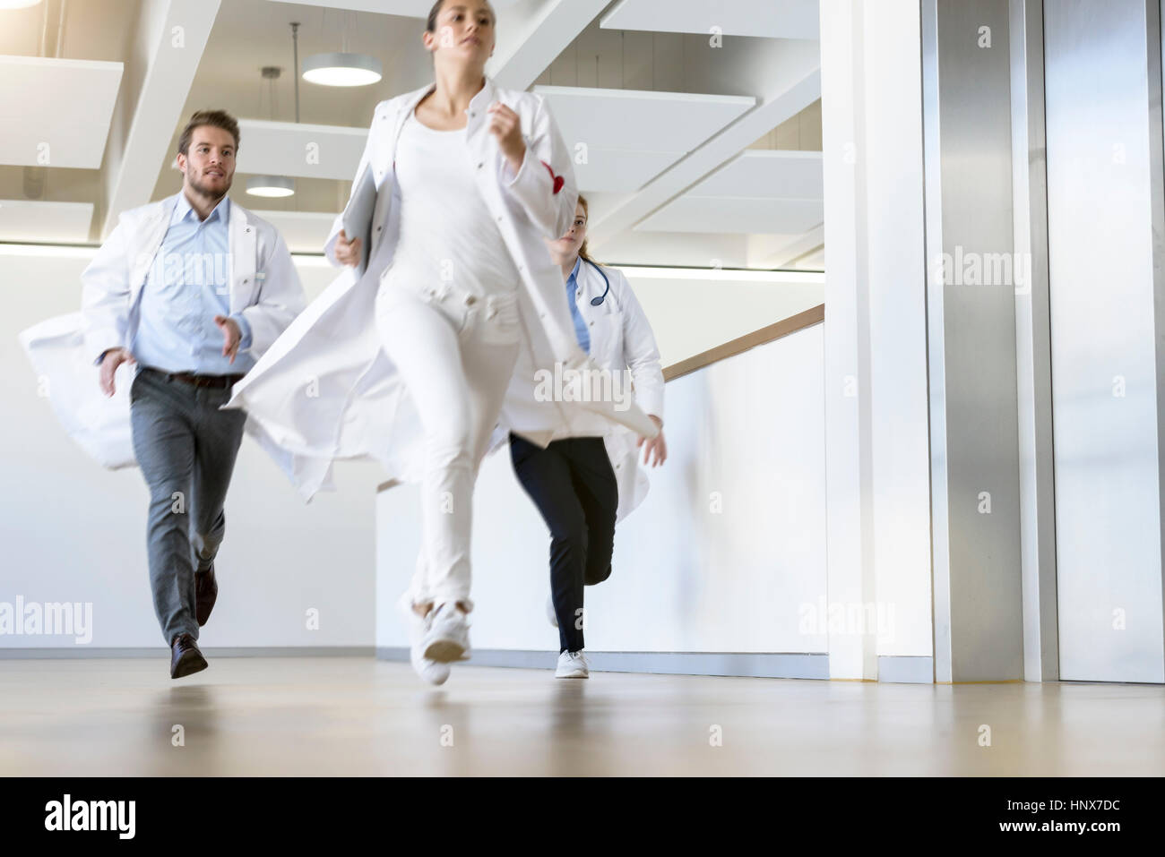 Junior doctor hospital corridor hi-res stock photography and images - Alamy
