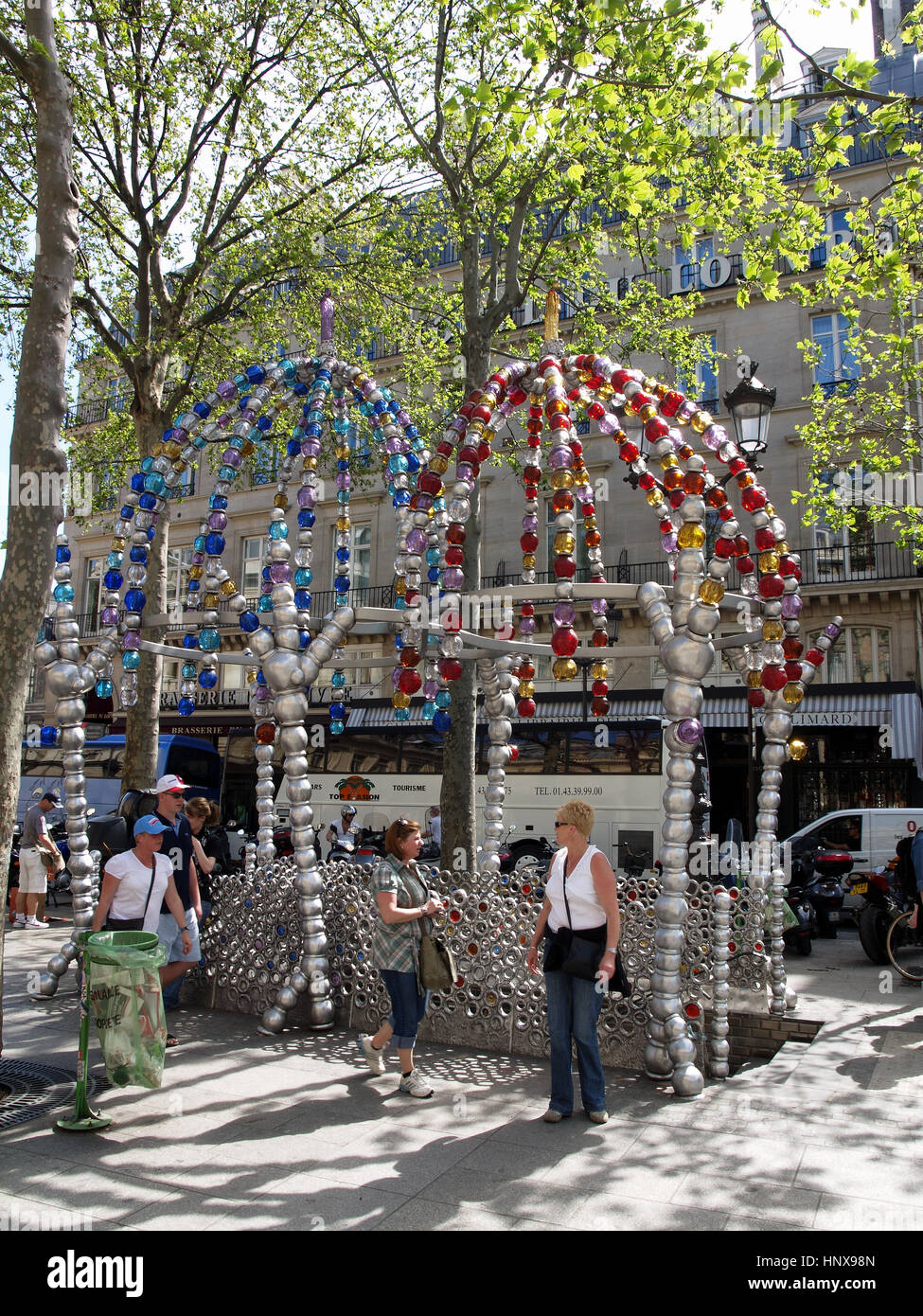 Palais Royal Station on Metro Line 1 & 7 Place Colette entrance to the ...