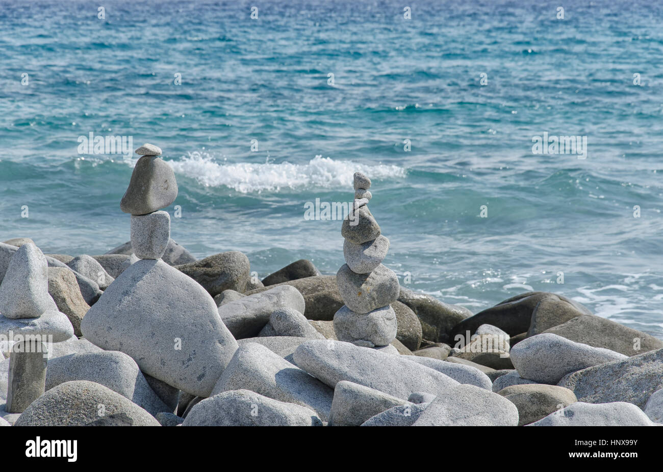 Statues balance hi-res stock photography and images - Alamy
