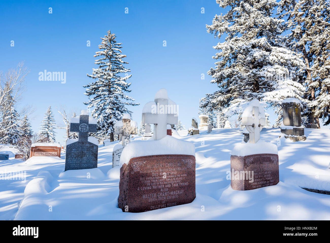 Calgary cemetery hi-res stock photography and images - Alamy