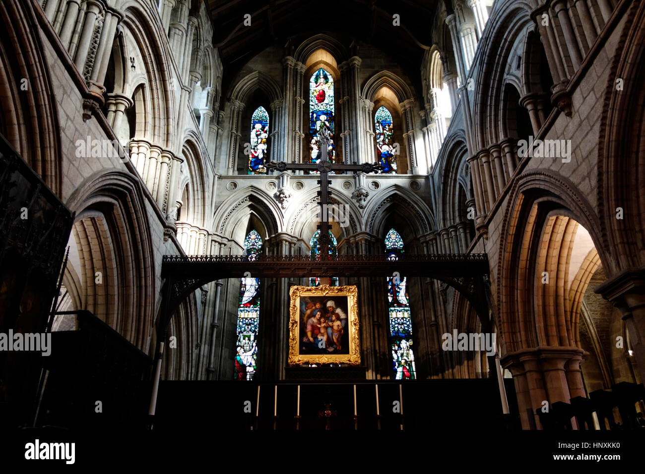 Abbey rood screen hi-res stock photography and images - Alamy