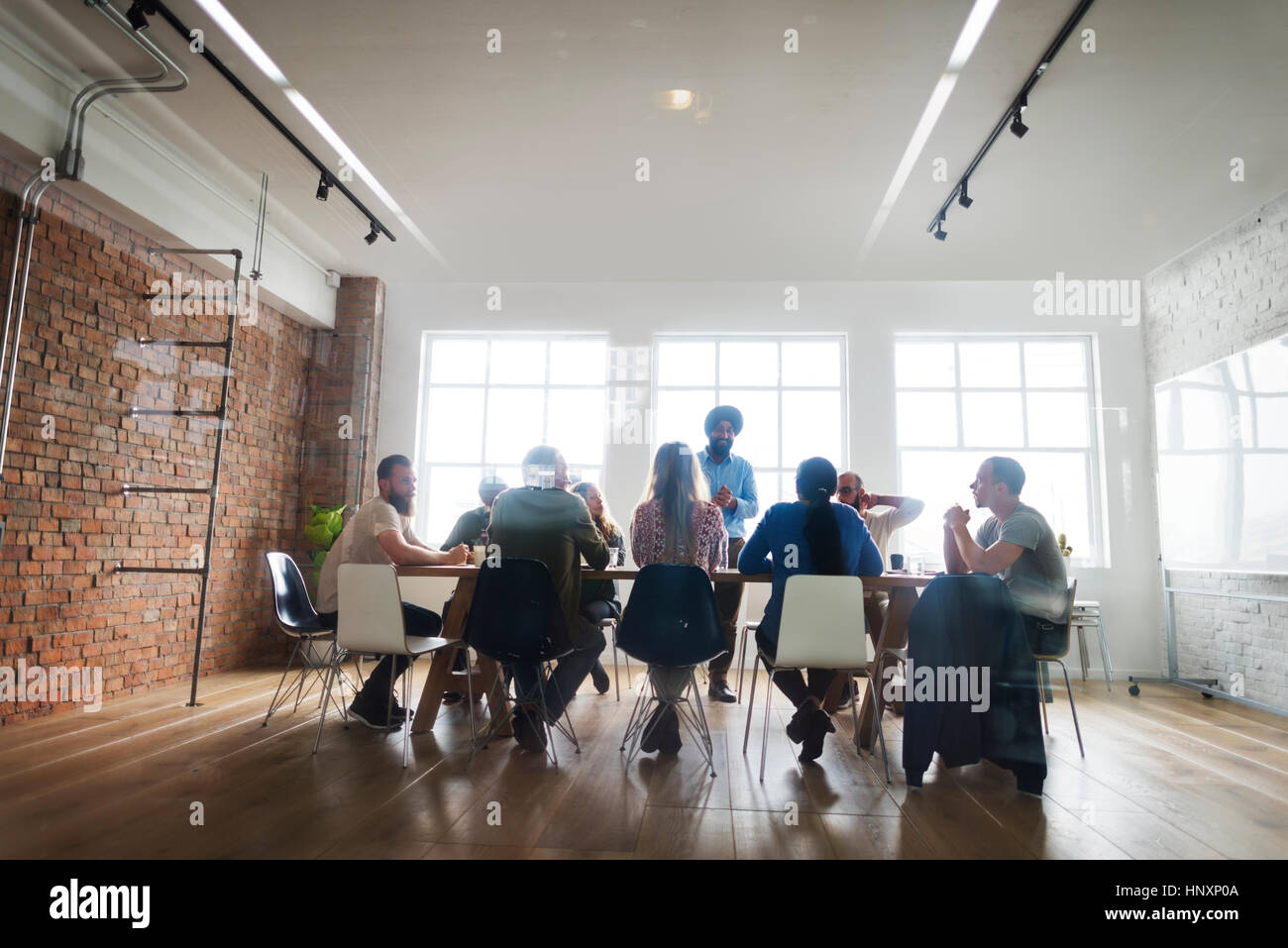 Meeting Table Networking Sharing Concept Stock Photo - Alamy