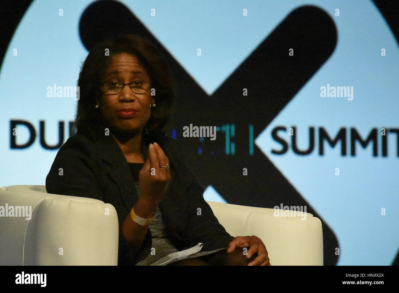 Jacqueline simmons hi-res stock photography and images - Alamy