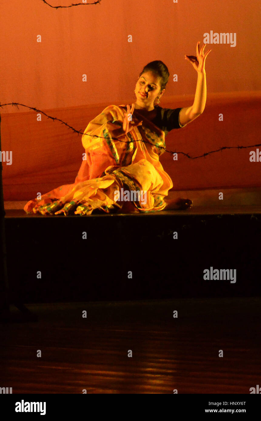 Lahore, Pakistan. 16th Feb, 2017. Pakistani artists performing on stage ...