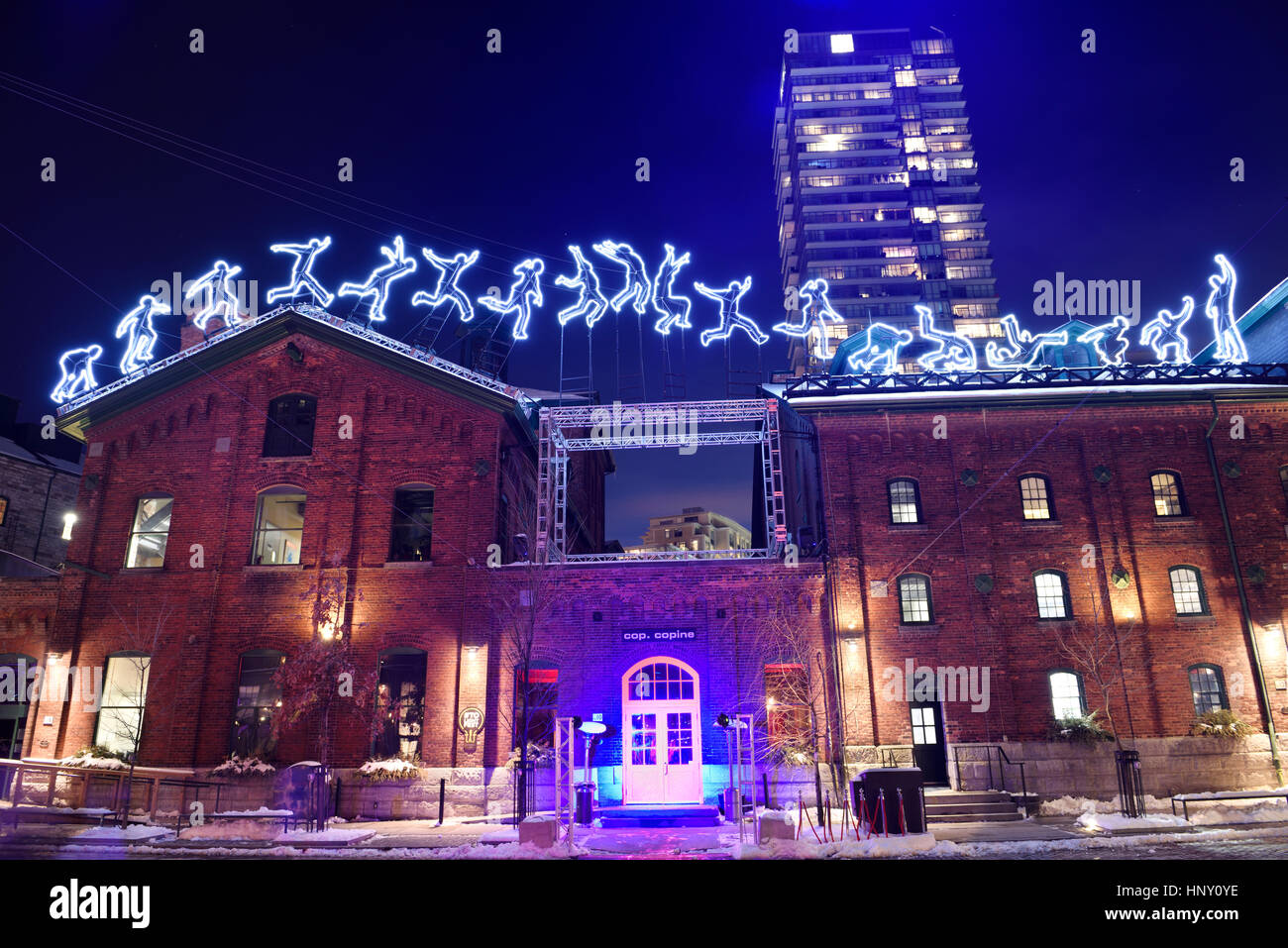 The running man sculpture hi-res stock photography and images - Alamy