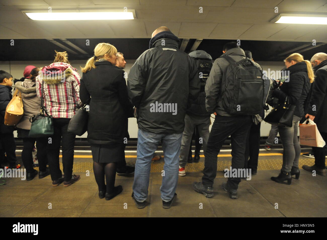 People waiting on the east bound Central Line platform at Mile End ...