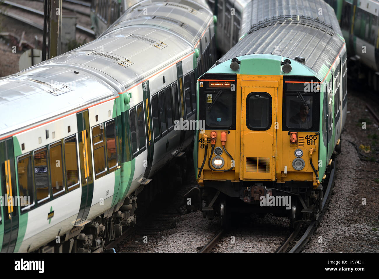 Southern rail trains at Victoria Station in London Stock Photo - Alamy