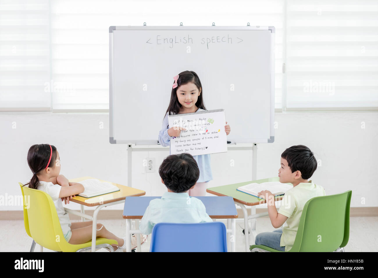 Kindergarten english class child hi-res stock photography and images ...