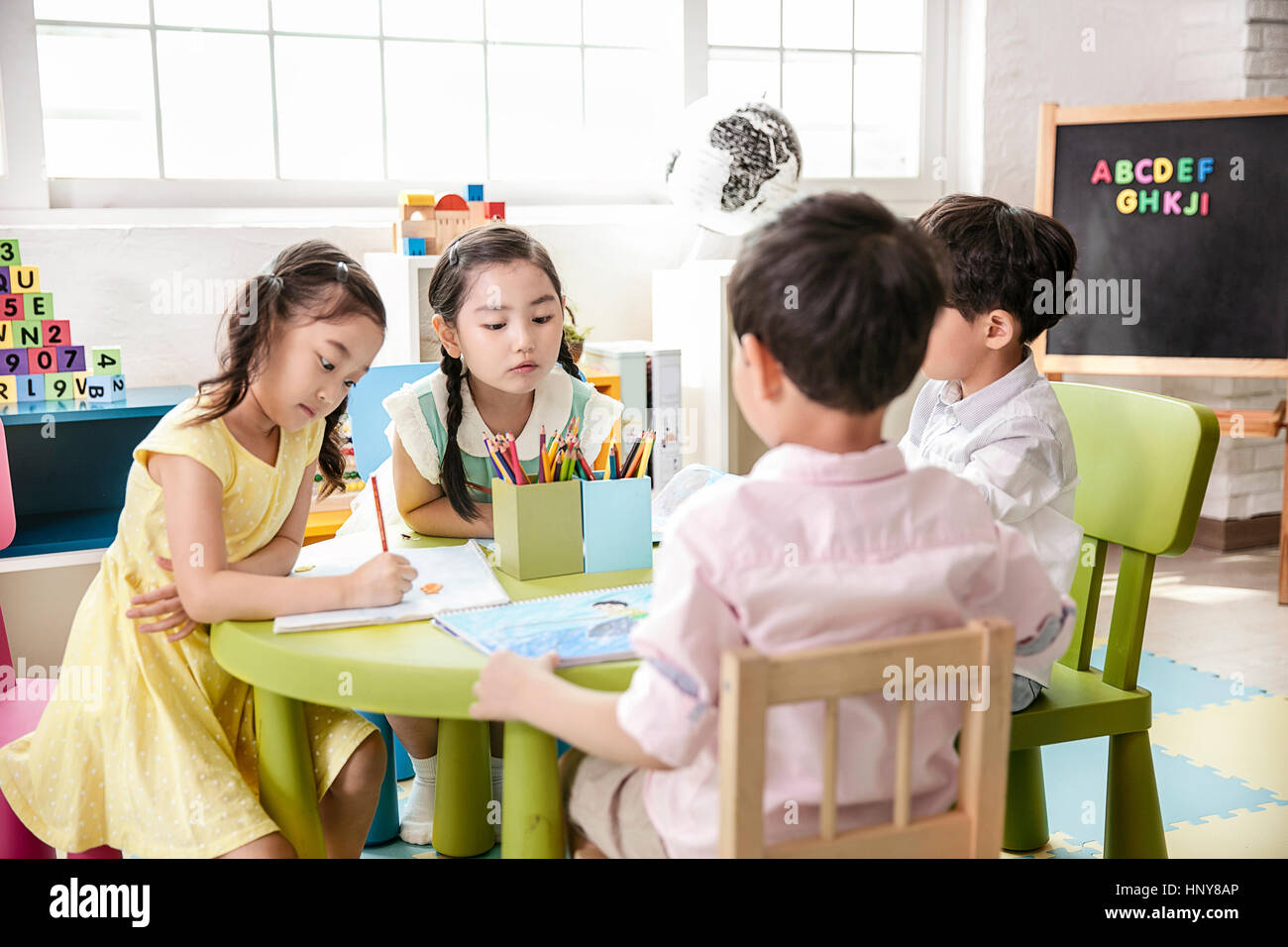 Kindergarten classroom art hi-res stock photography and images - Alamy