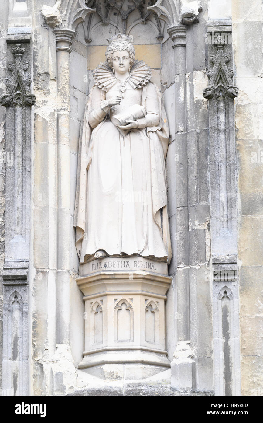 Statue elizabeth i hi-res stock photography and images - Alamy