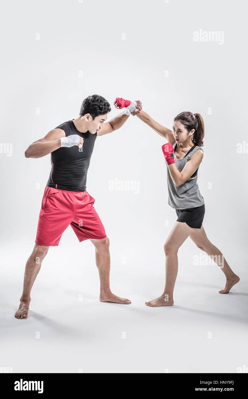 Female boxing match hi-res stock photography and images - Alamy