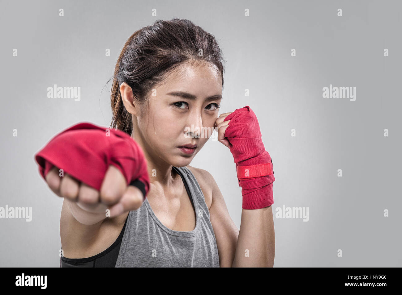 Female Kickboxer Stock Photos & Female Kickboxer Stock Images - Alamy