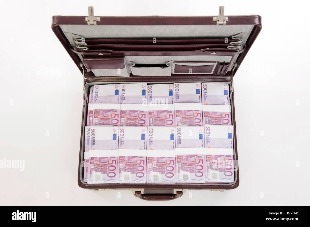 Voller Geldkoffer - full money bag Stock Photo - Alamy