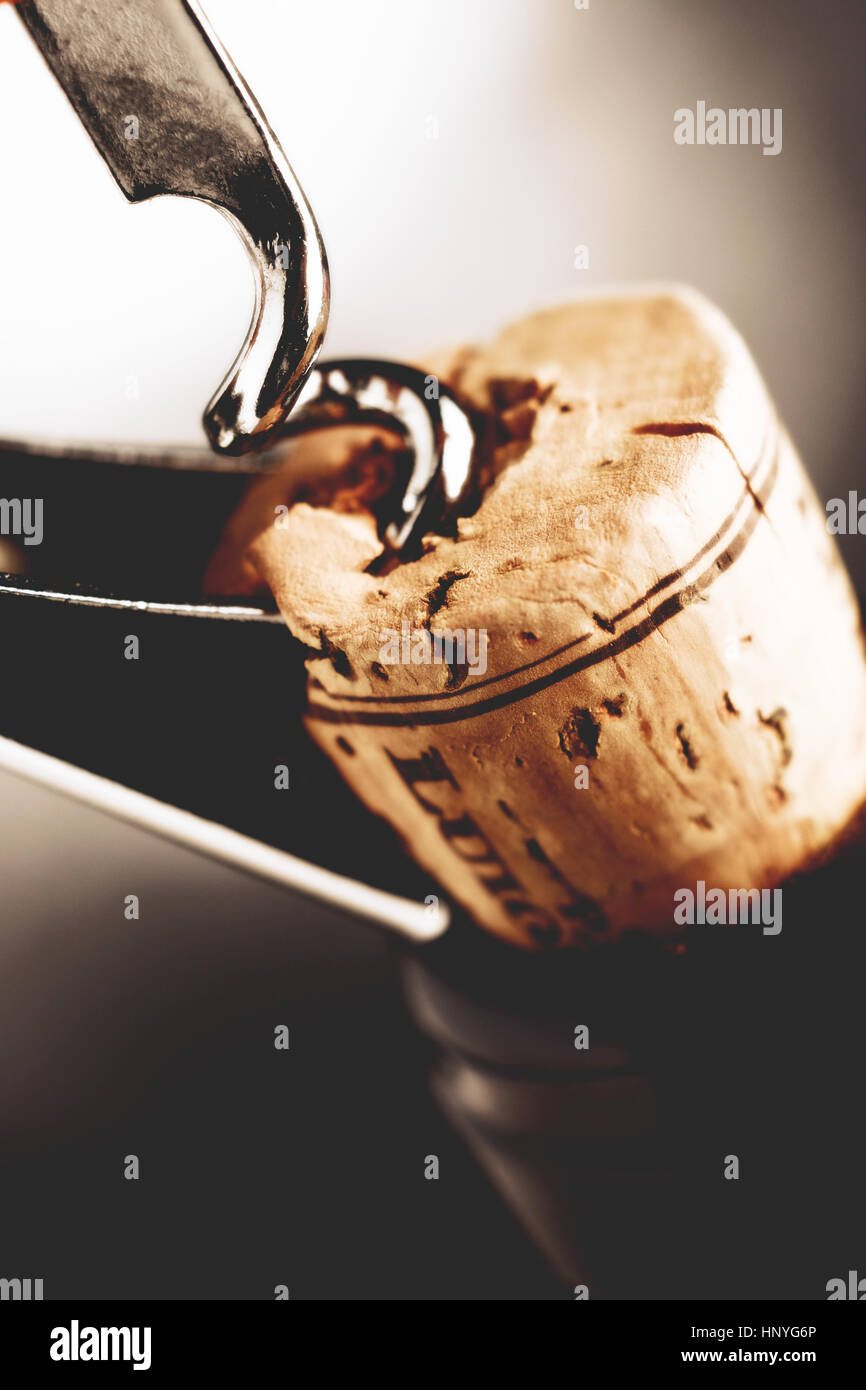 Uncork hi-res stock photography and images - Alamy