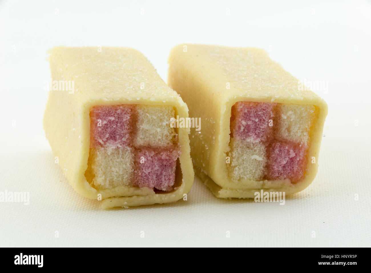 Battenberg cake hi-res stock photography and images - Alamy