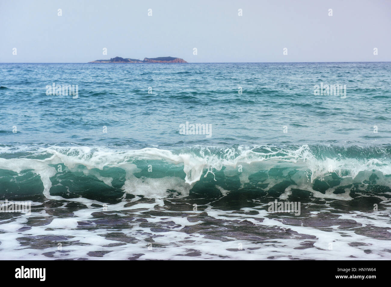 Beautiful sea waves on sunlight hi-res stock photography and images - Alamy