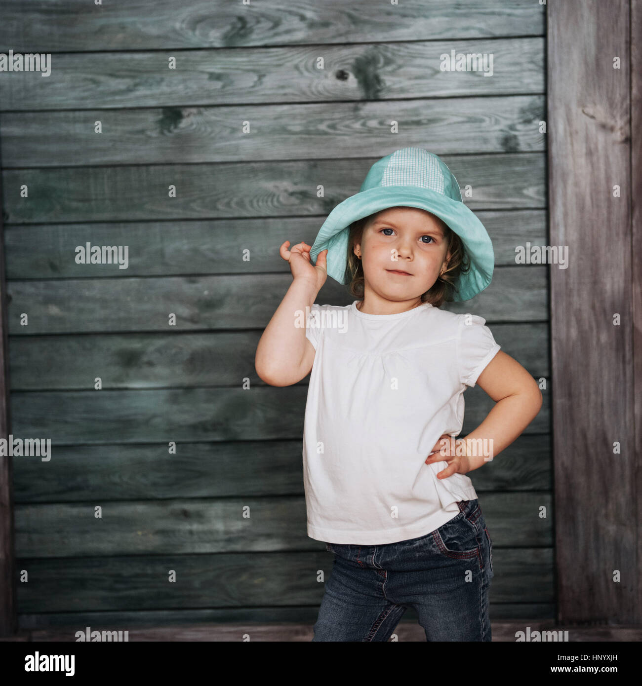 Fashion little girl baby dressed in summer in Panama Stock Photo - Alamy