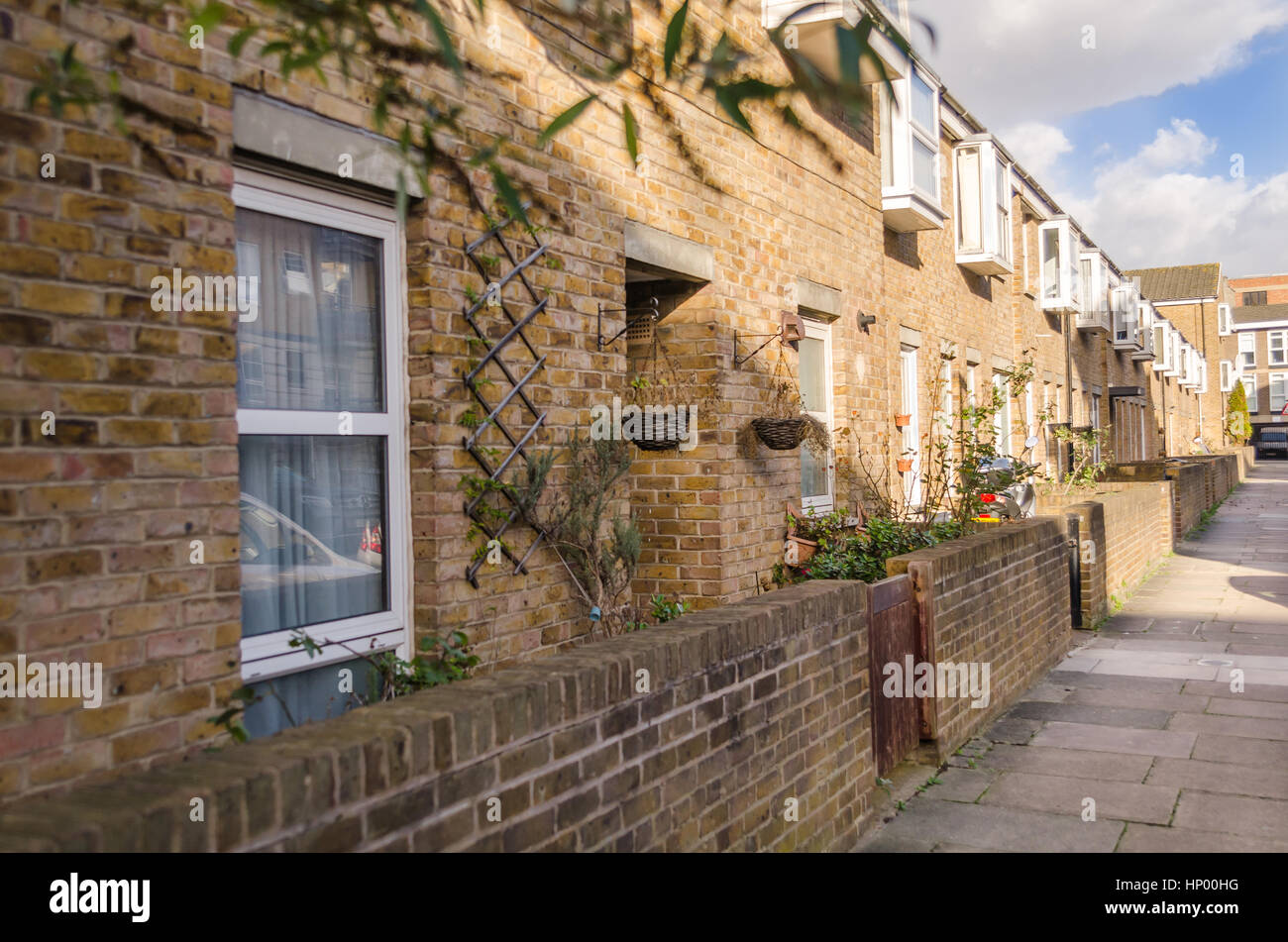 Low Walls High Resolution Stock Photography and Images - Alamy