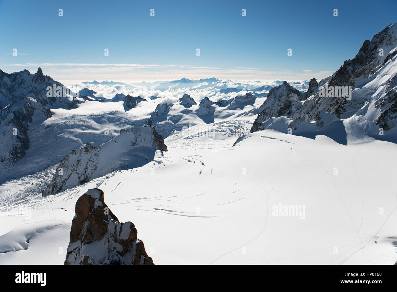 Snow capped scenery beautiful scenery no one to nature hi-res stock ...