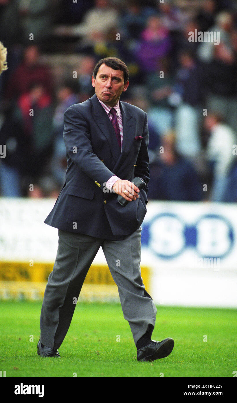 Wolverhampton wanderers manager graham taylor hi-res stock photography ...