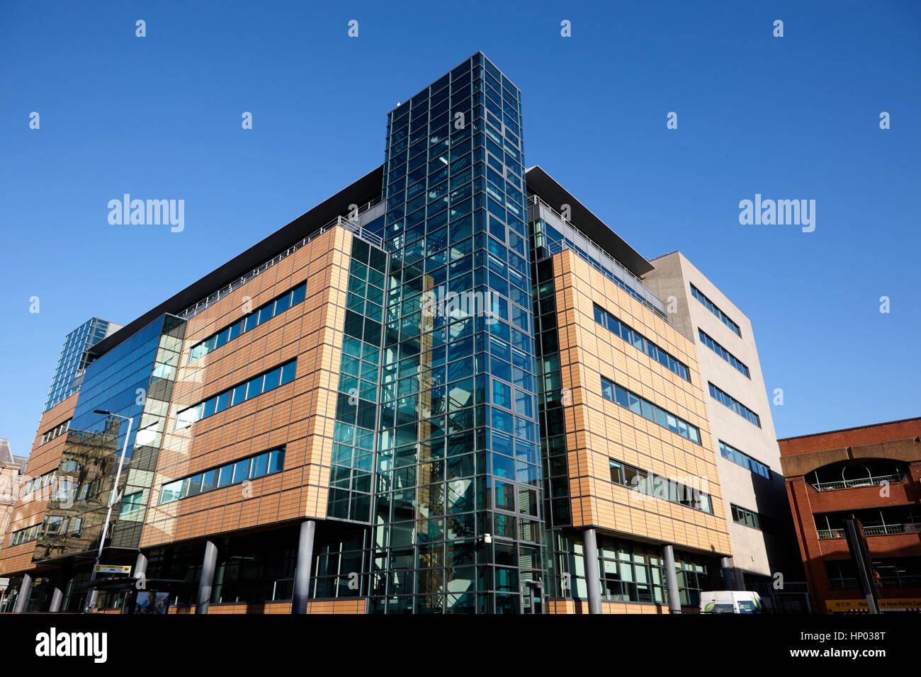 liverpool civil and family court building uk Stock Photo - Alamy