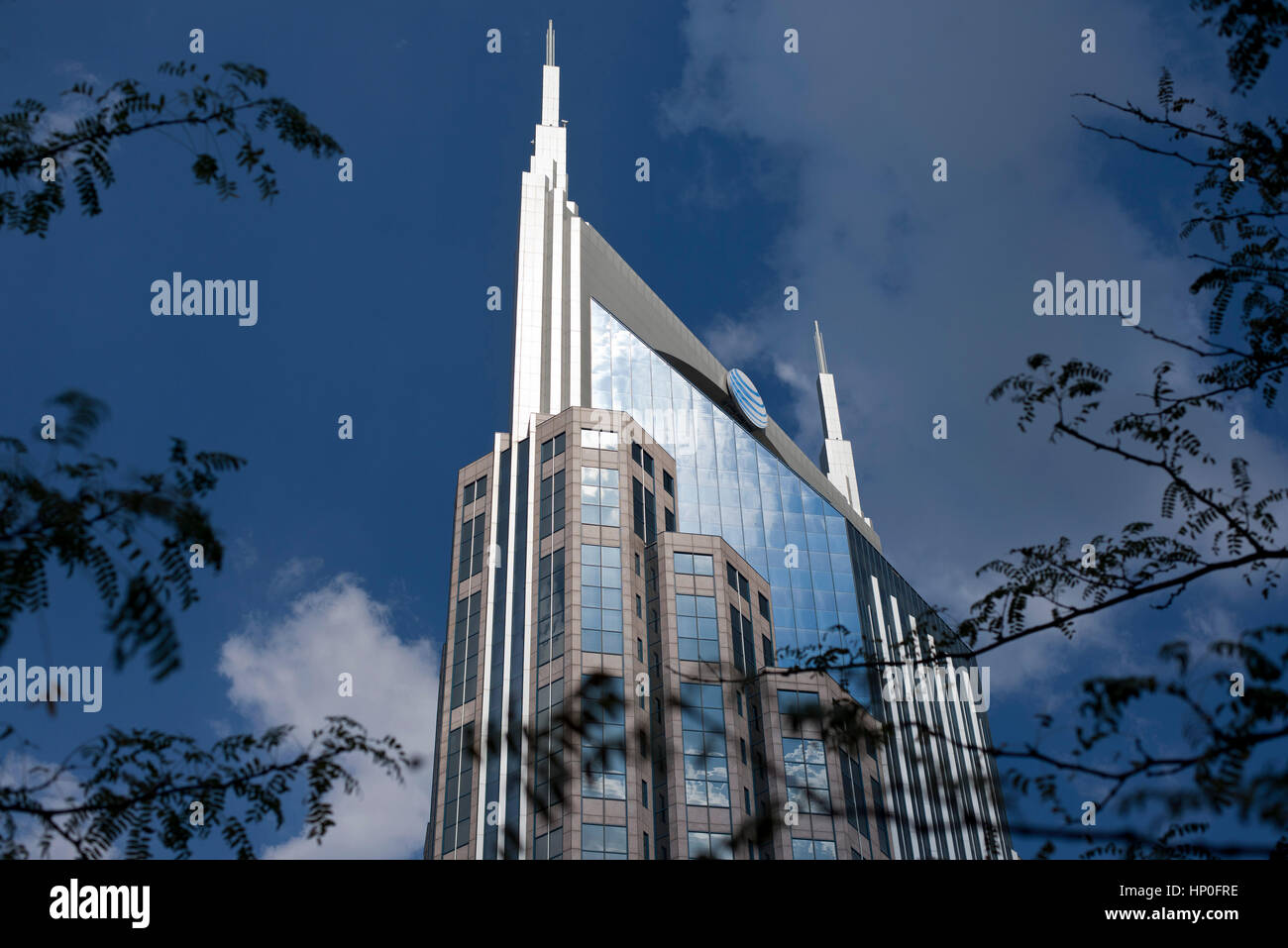 The batman building hi-res stock photography and images - Alamy
