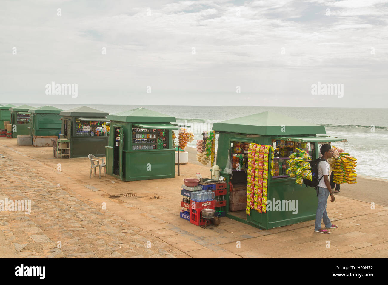 Food vendor beach hi-res stock photography and images - Alamy