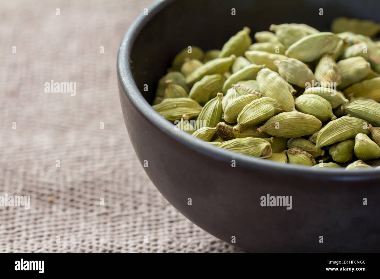 Dried cardamom hi-res stock photography and images - Alamy