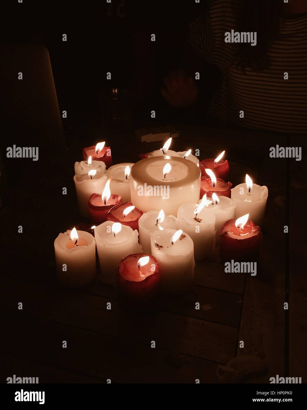 Candle group hi-res stock photography and images - Alamy