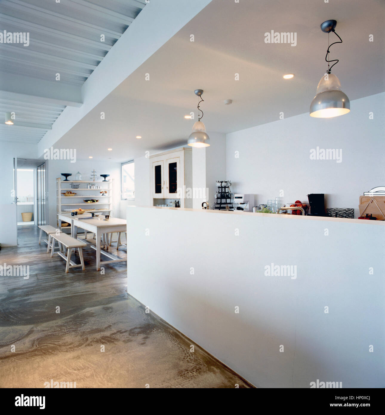 Long counter hi-res stock photography and images - Alamy