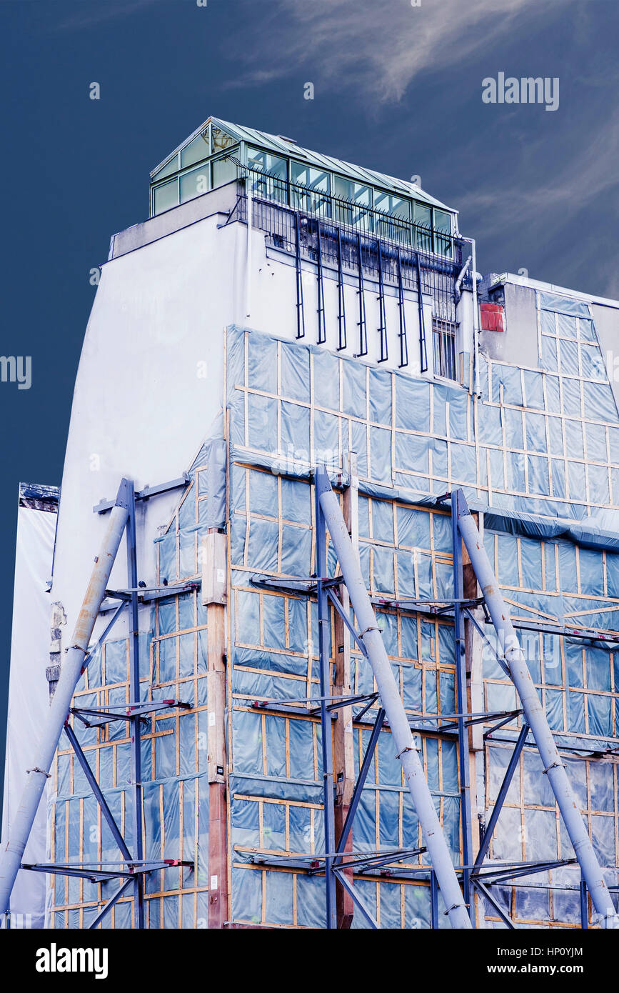 Fixing under building hi-res stock photography and images - Alamy