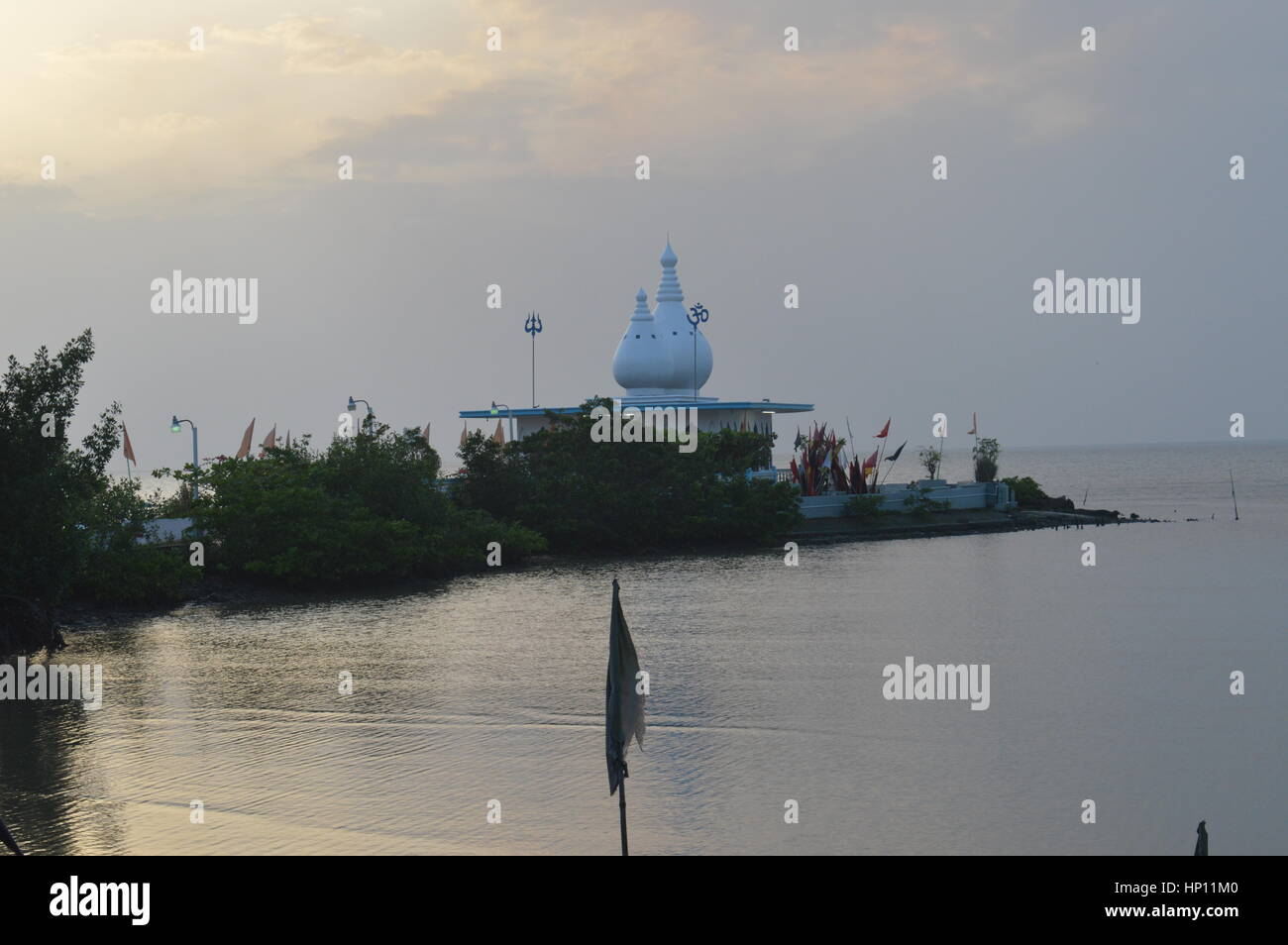 Temple in the Sea Hindu pilgrimage site in Waterloo, Carapichaima ...