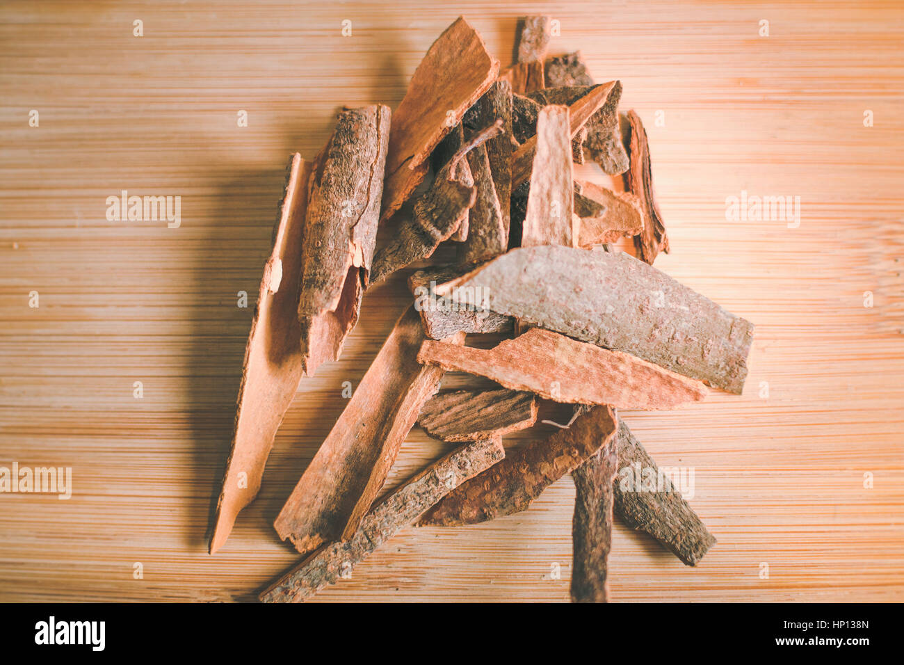 Abundance of raw cinnamon Stock Photo - Alamy