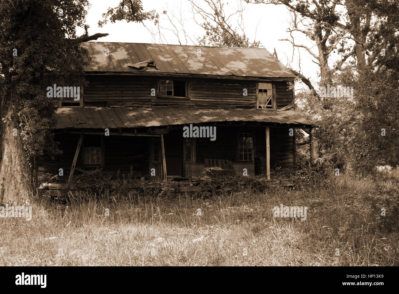 Metal shack house hi-res stock photography and images - Alamy